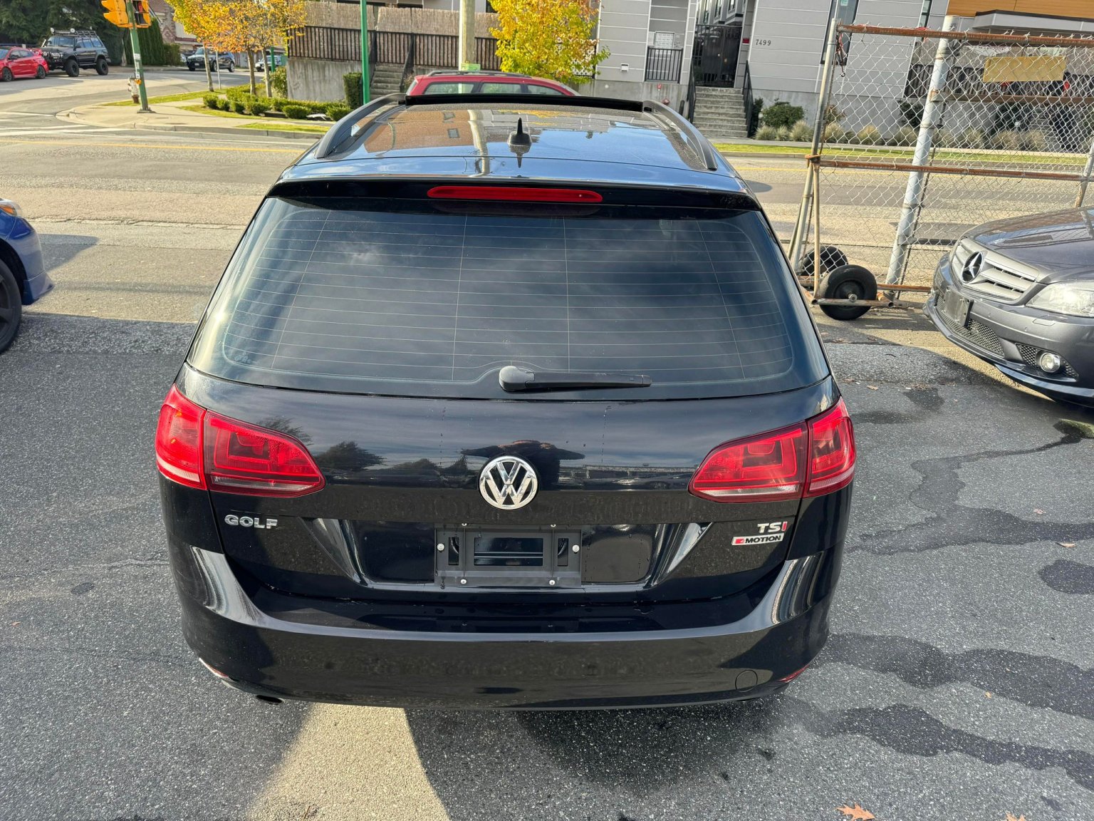 2017 Volkswagen Golf Station Wagon - MEG Auto Sales